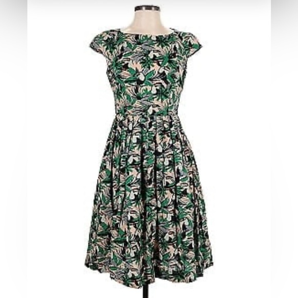 Emily And Fin | Dresses | Emily And Fin Lucy Lotus Flower Dress | Poshmark